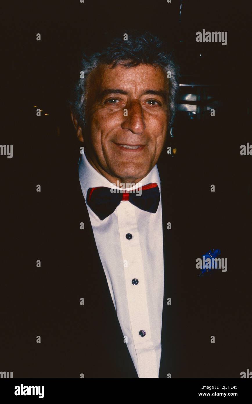 Tony Bennett in New York City, circa early 1990's. Photo Credit: Henry ...
