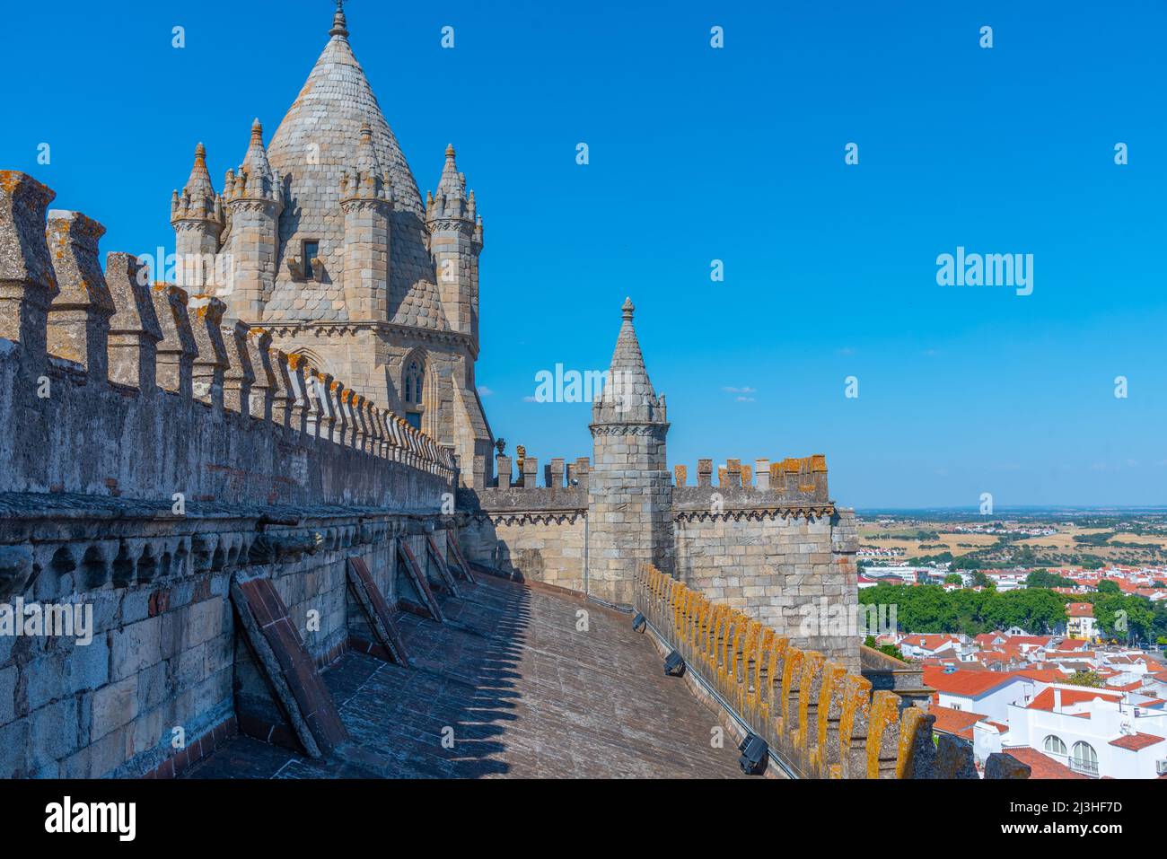 View evora center street in hi-res stock photography and images - Alamy