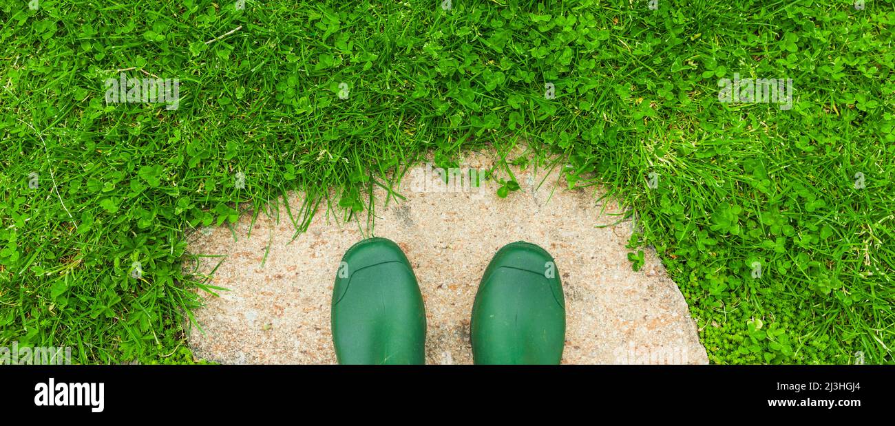 Gardening in boots hi-res stock photography and images - Alamy