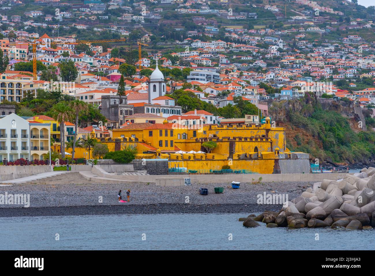 Bay of funchal fort hi-res stock photography and images - Alamy