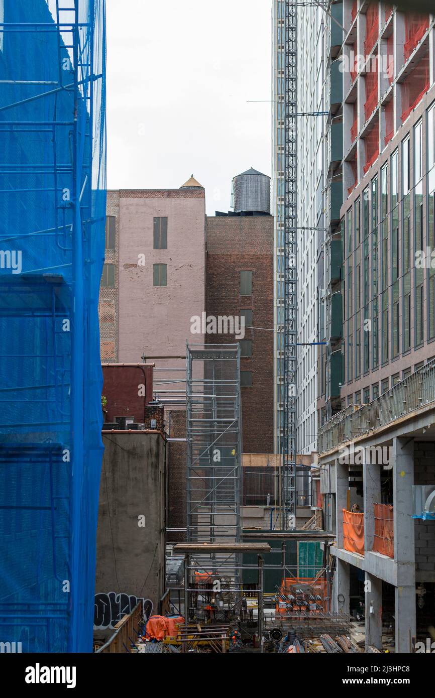 Chelsea, New York City, NY, USA, Building something new Stock Photo - Alamy