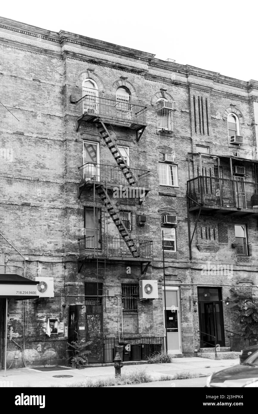 Fire ladder hi-res stock photography and images - Alamy