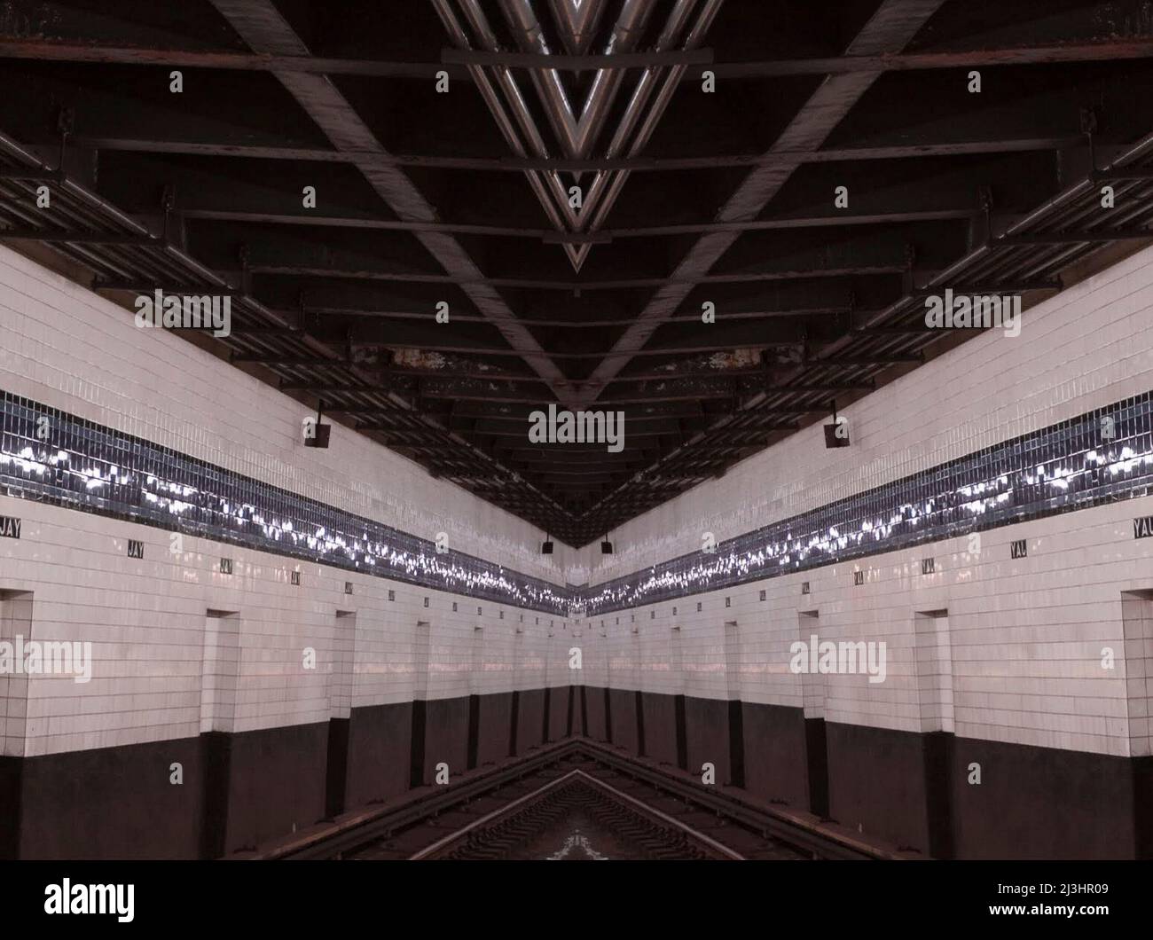 Manipulation station hi-res stock photography and images - Alamy