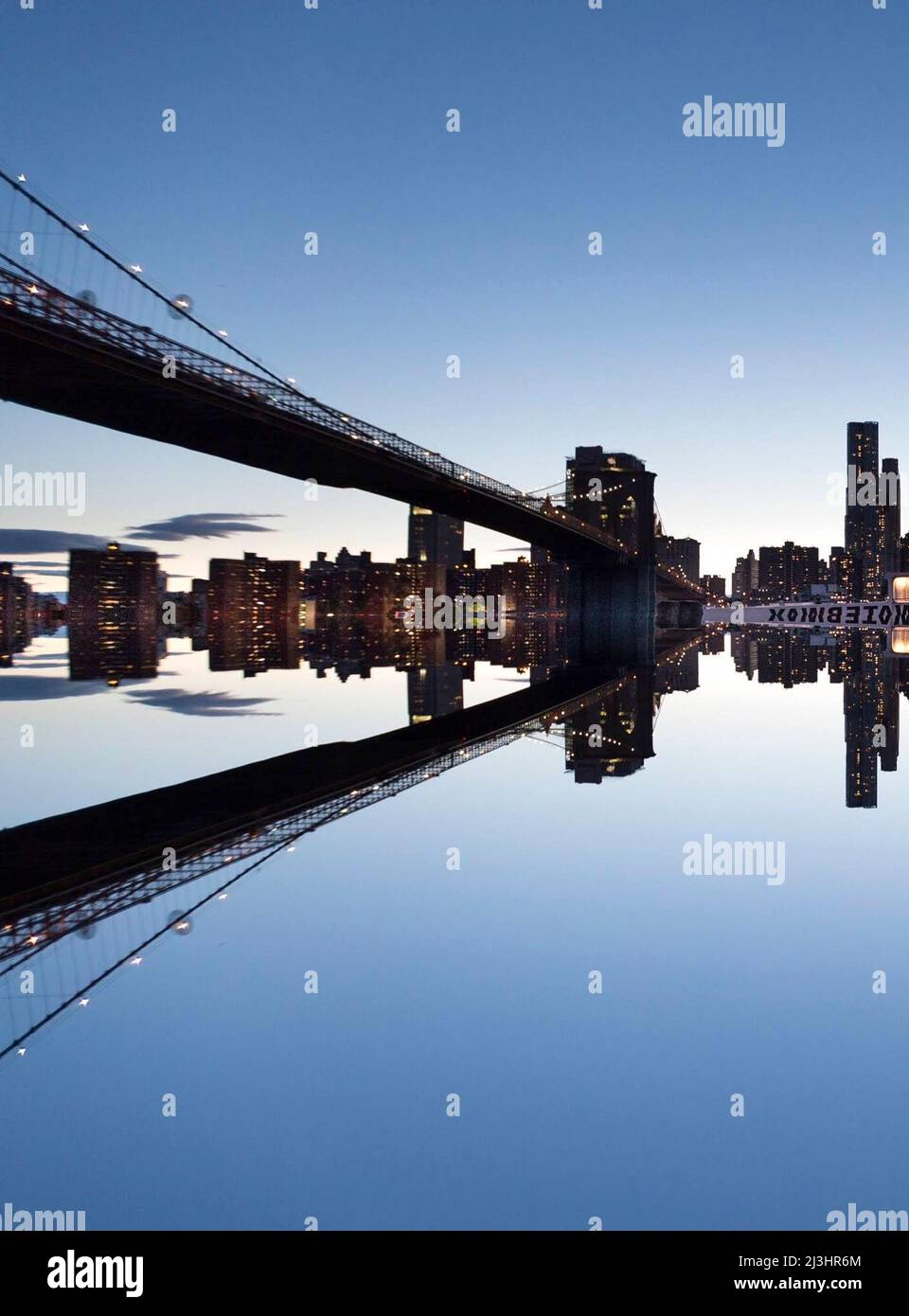 Dumbo/FULTON FERRY, New York City, NY, USA, Brooklyn Bridge over East ...