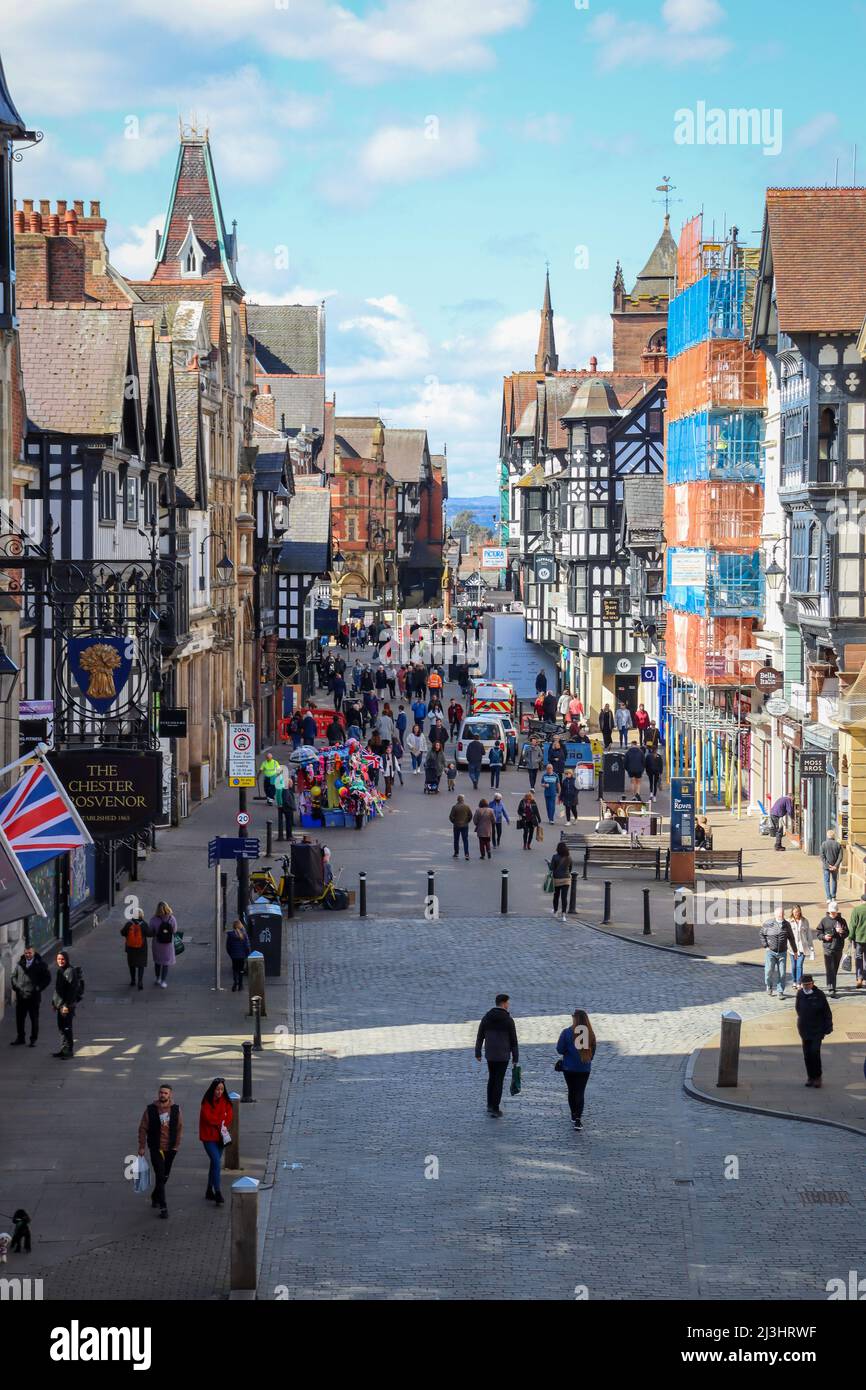 Chester high street hi-res stock photography and images - Alamy