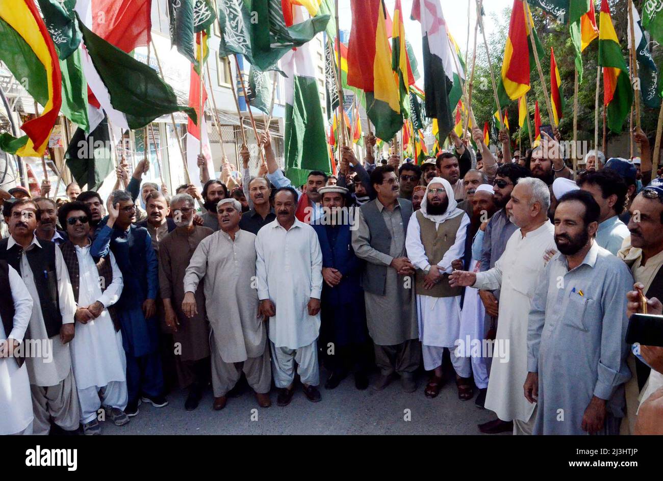 Hyderabad, Pakistan. 08th Apr, 2022. Activists of Pashtun Tahafuz ...