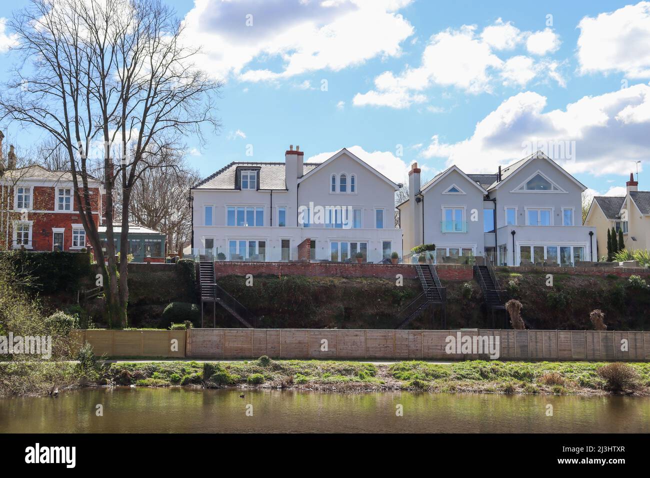 Luxury homes riverside, on the River Dee, Chester Stock Photo - Alamy