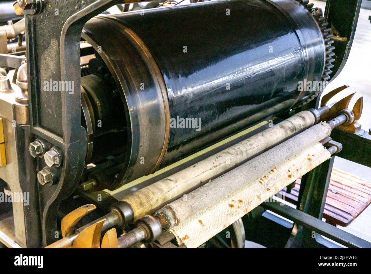 Lithographic printing press hi-res stock photography and images - Alamy