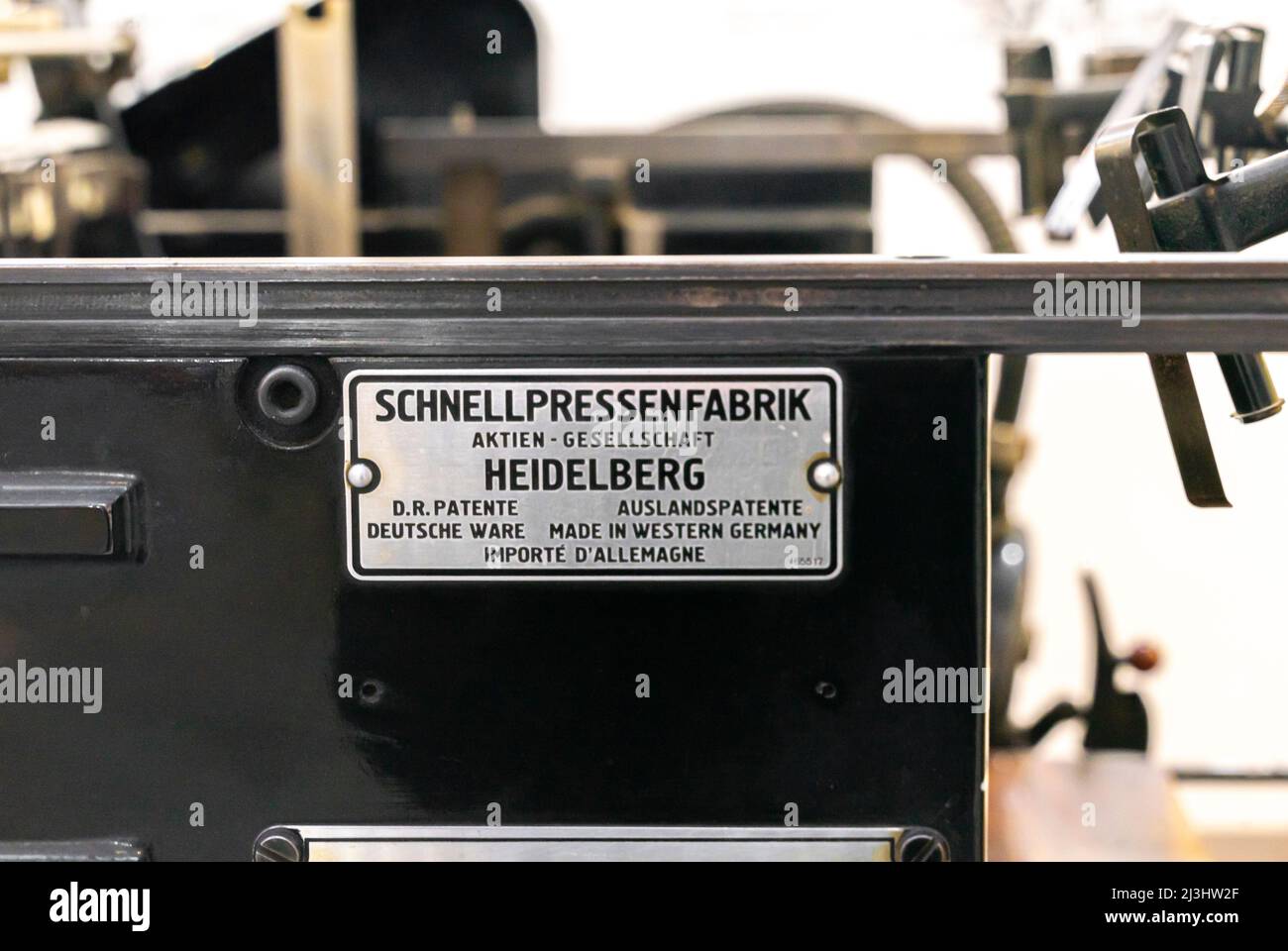 manufacturers plate on Heidelberg Cylinder 50 x 70 automatic cylinder ...