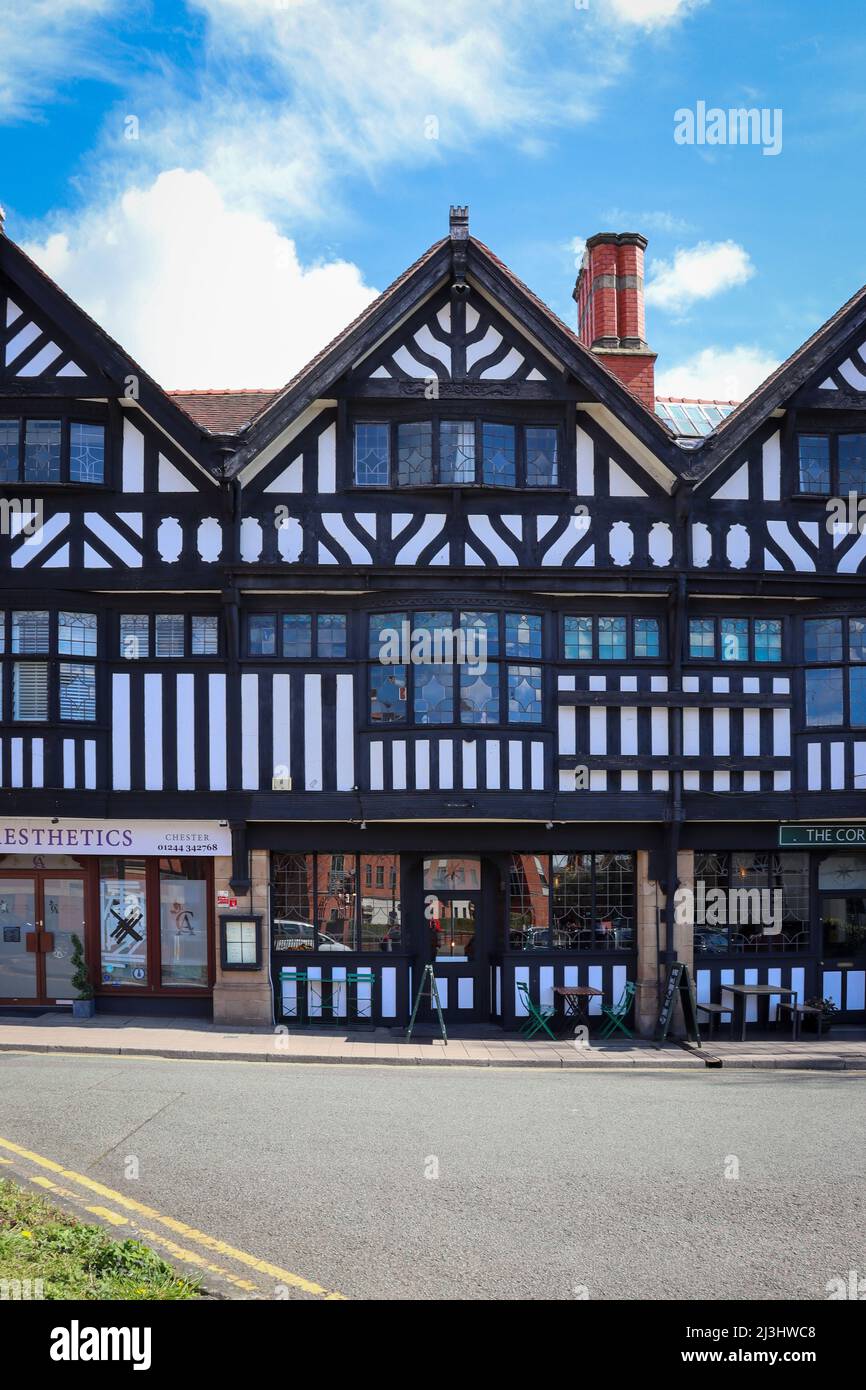 Tudor style city hi-res stock photography and images - Alamy