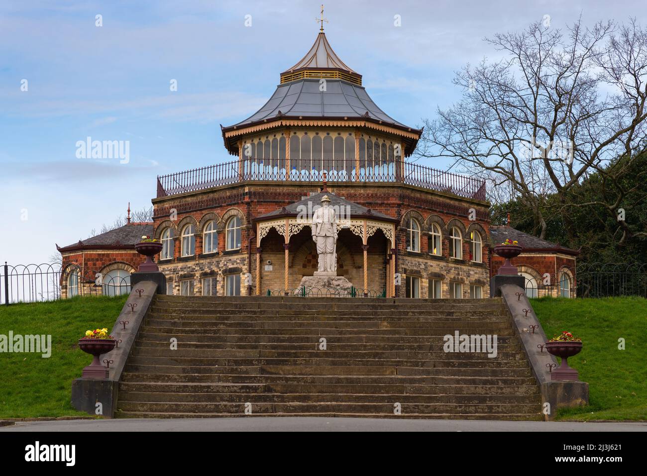 Wooden pavilion steps hi-res stock photography and images - Alamy