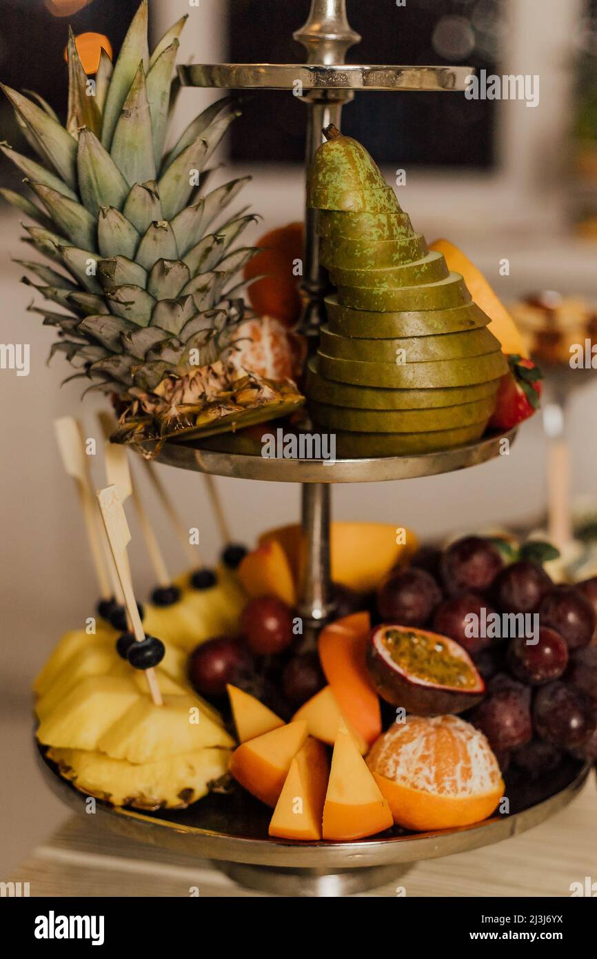 Fruit and berry display hi-res stock photography and images - Alamy