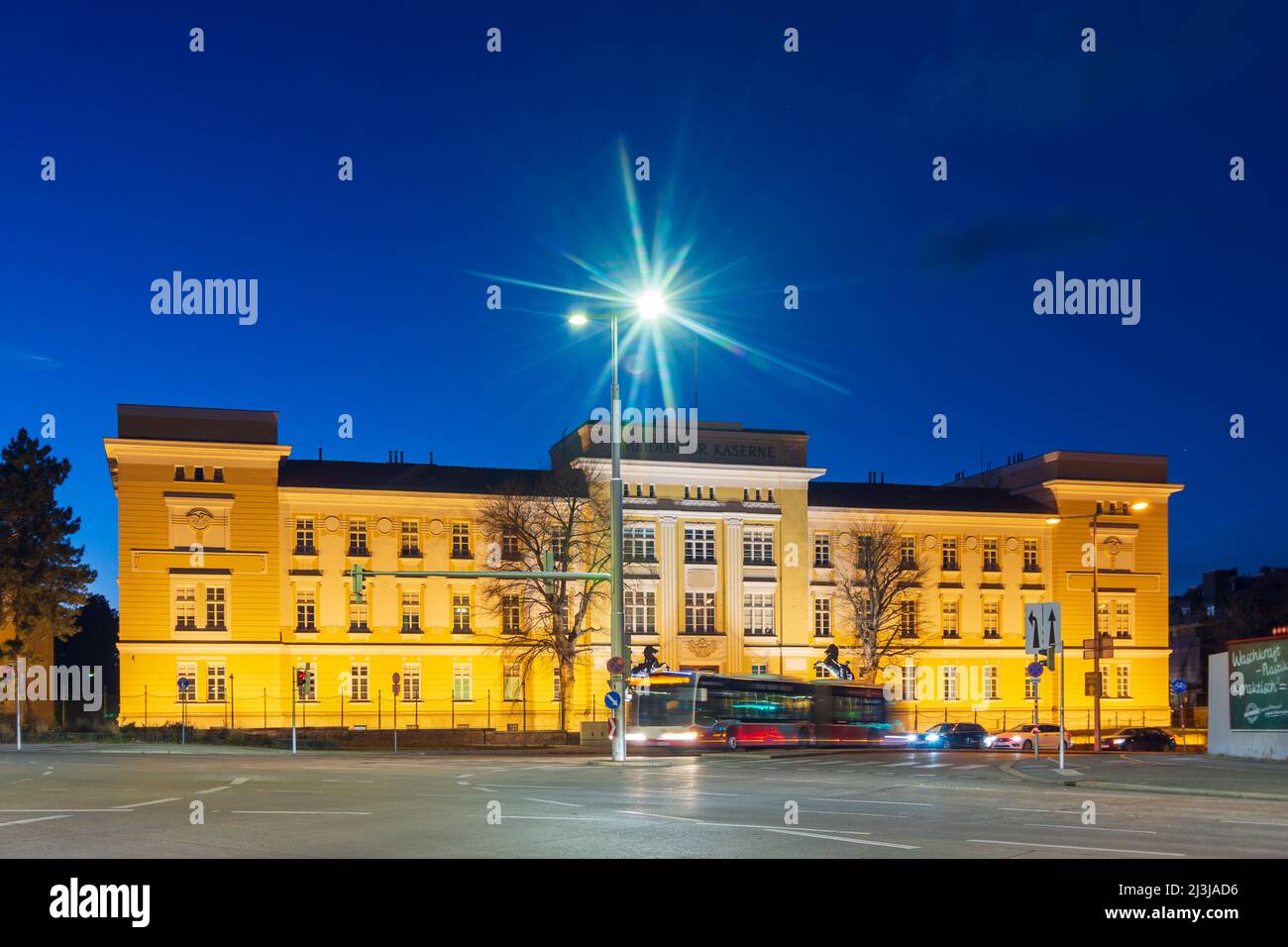 12 meidling hi-res stock photography and images - Alamy