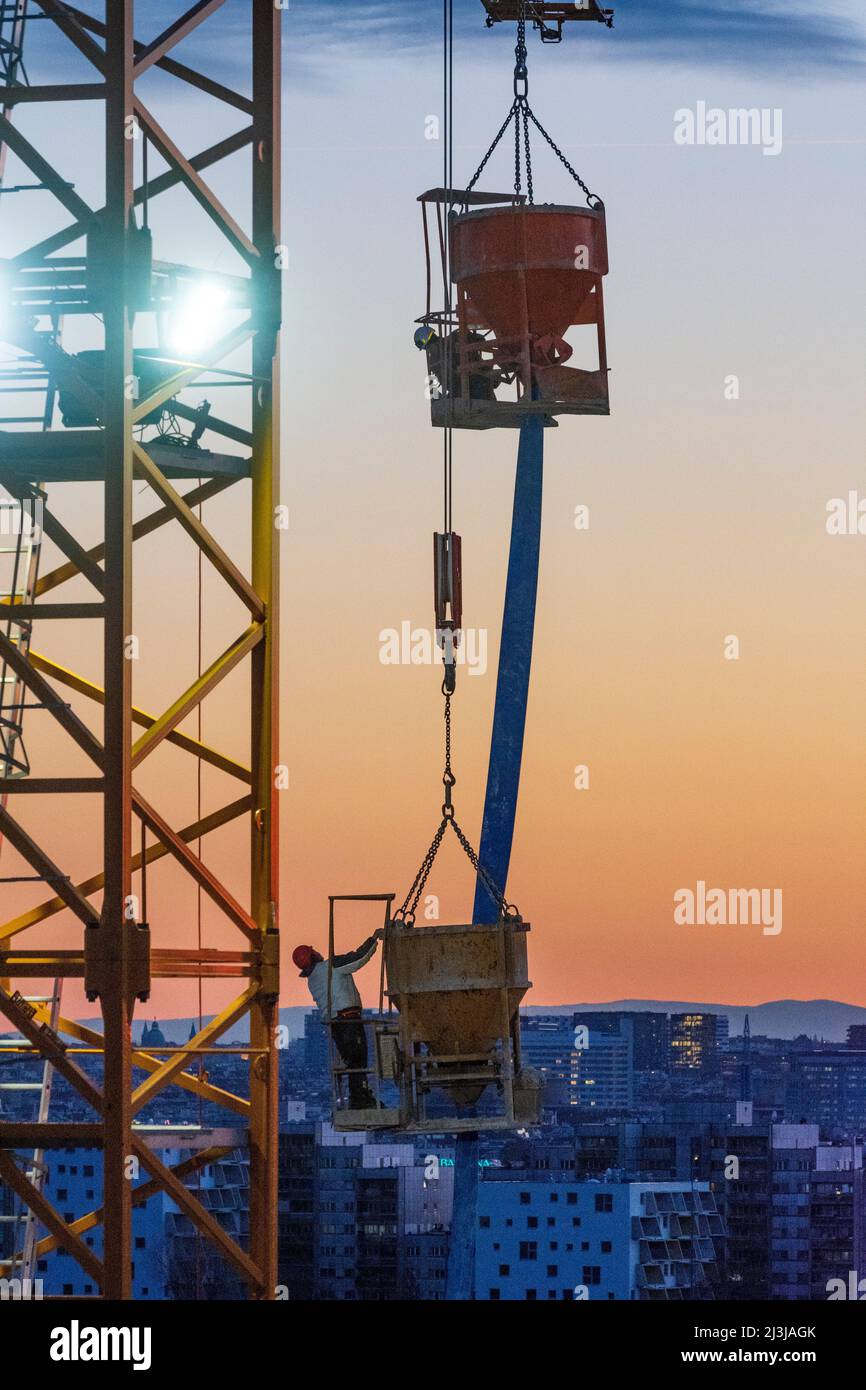 Skyline of vienna in 00 overview hi-res stock photography and images ...