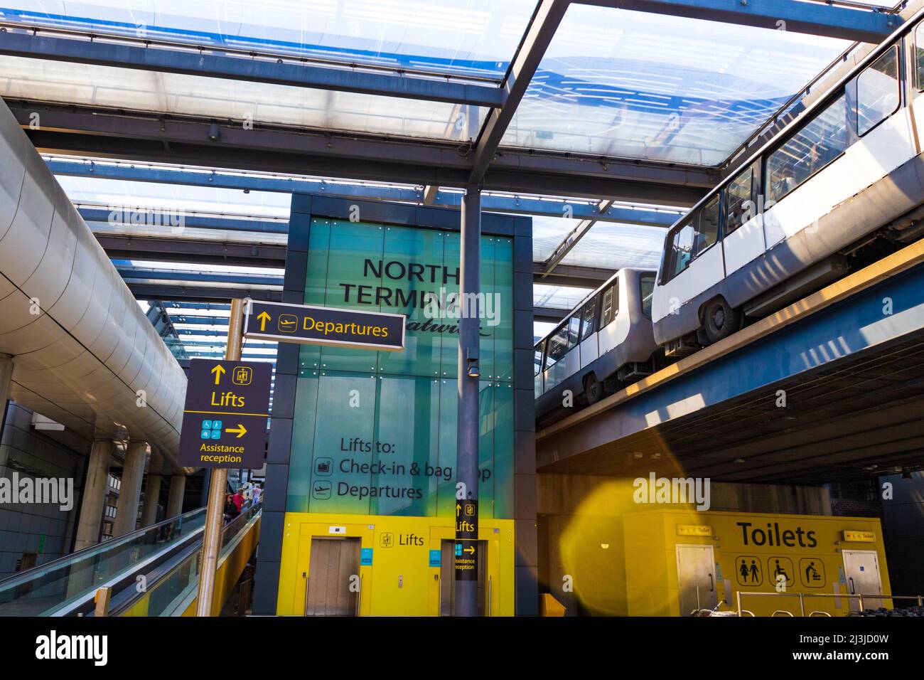 Passengers approach terminal hi-res stock photography and images - Alamy