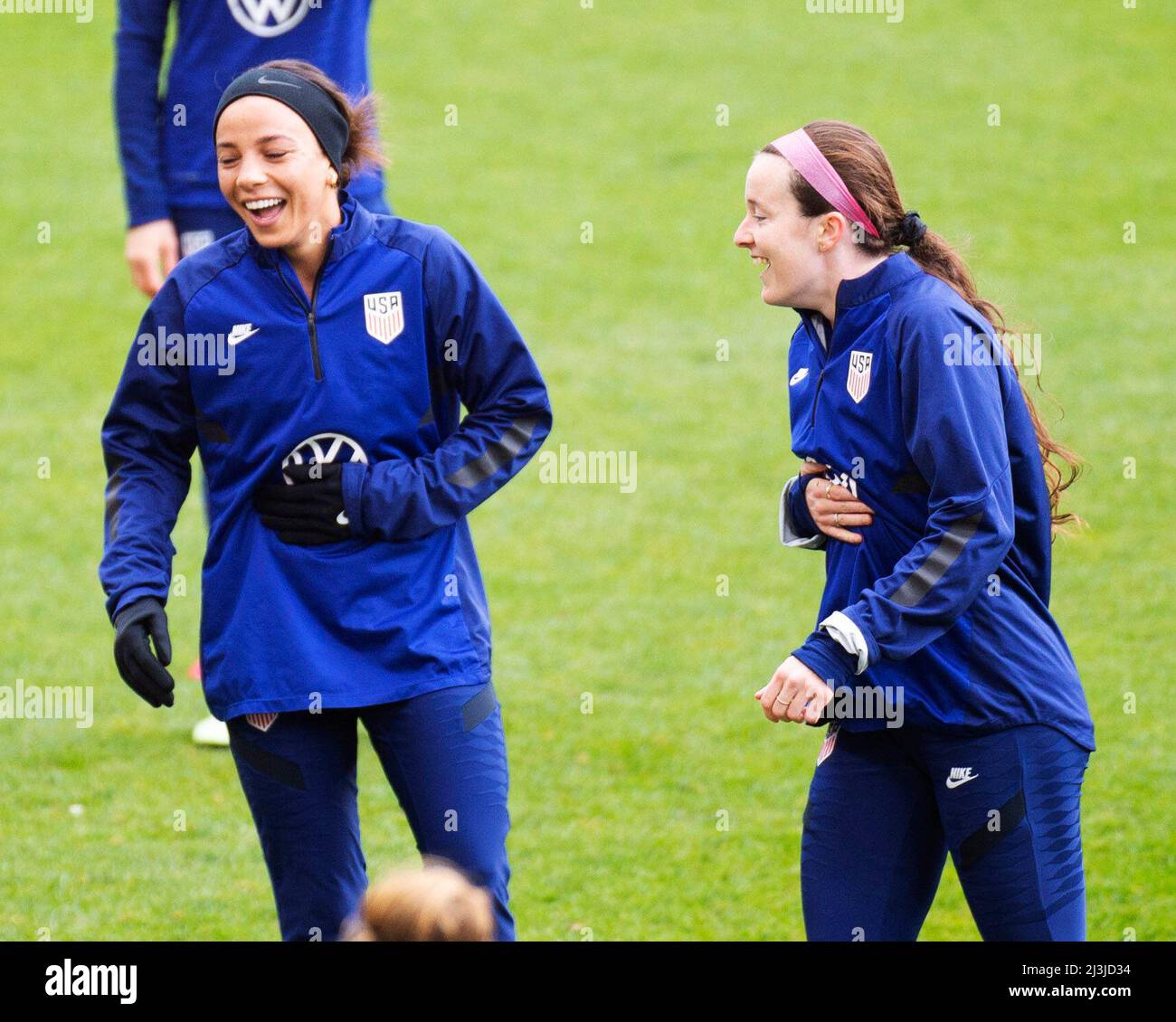 Rose lavelle mallory pugh hi-res stock photography and images - Alamy