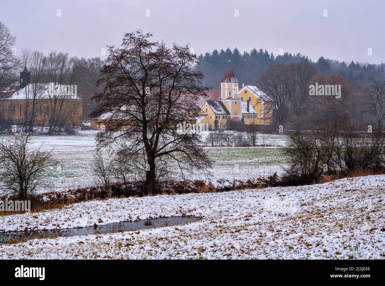 Morning atmosphere at Blumenthal Castle, Aichach Stock Photo - Alamy