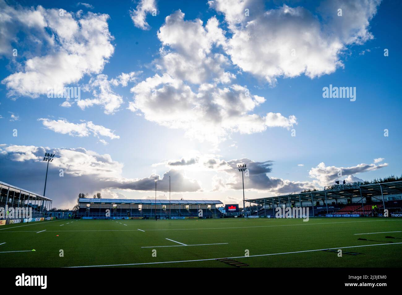 Dam health stadium general hi-res stock photography and images - Alamy