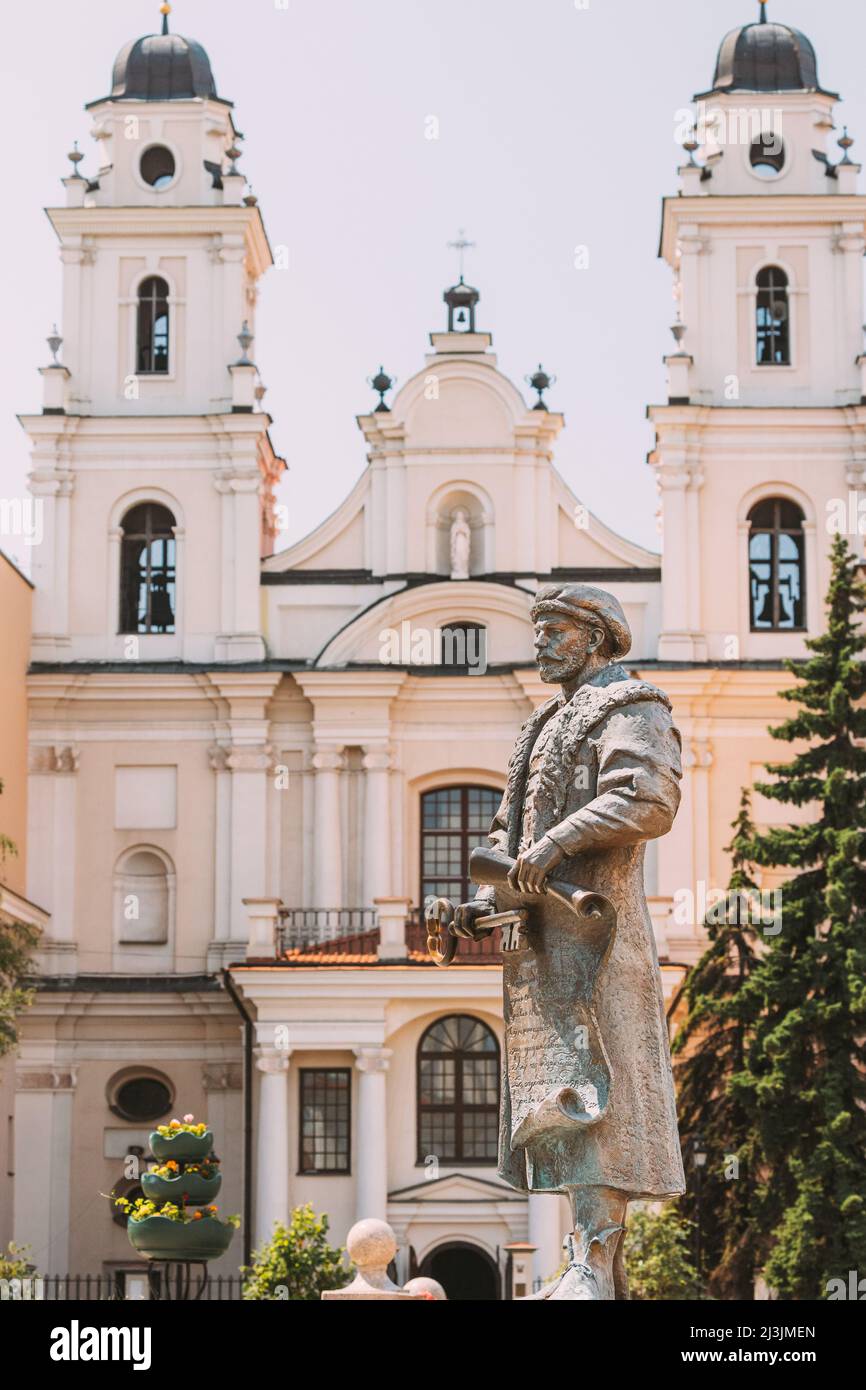 Minsk, Belarus - July 1, 2021: Statue of the Mayor with the key and a ...