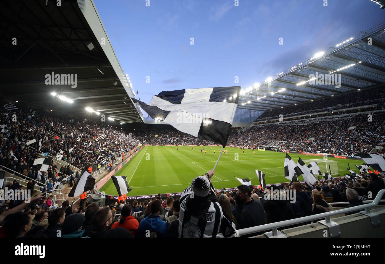 FLAGS ST JAMES PARK, NEWCASTLE UNITED FC V WOLVERHAMPTON WANDERERS FC ...