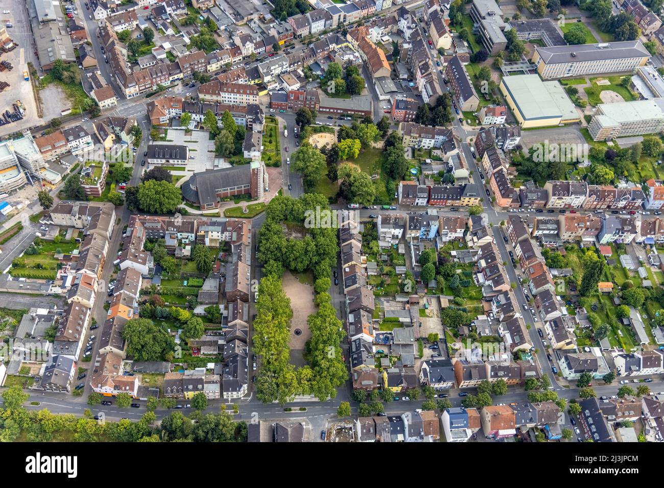 Catholic josefskirche and square viktoriaplatz in mitte hi-res stock ...