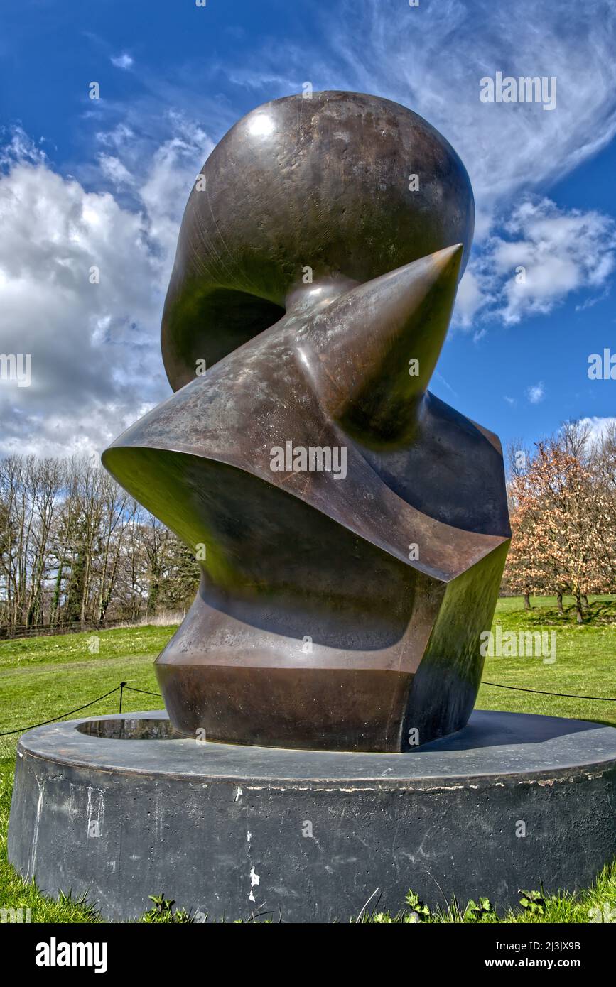 Yorkshire Sculpture Park including artwork by Henry moore and damian ...