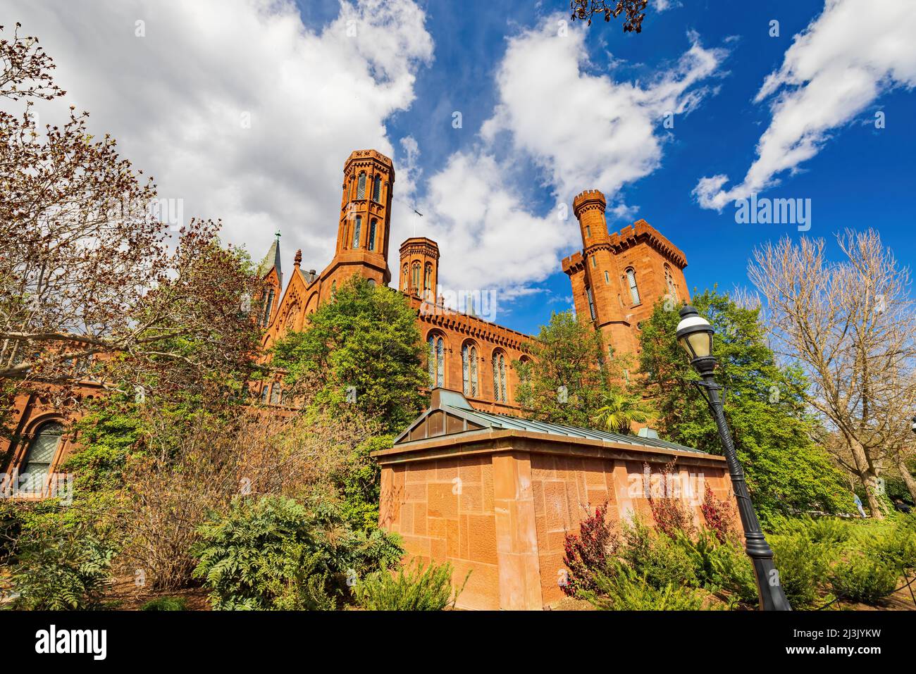 Sunny exterior view of the Smithsonian Castle at Washington DC Stock ...