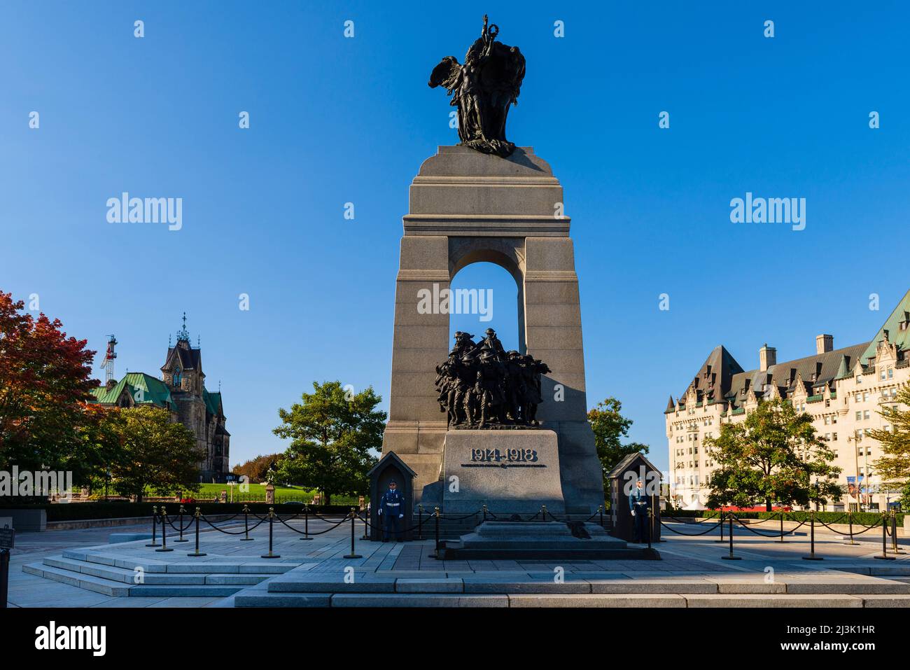 Confederation square hi-res stock photography and images - Alamy