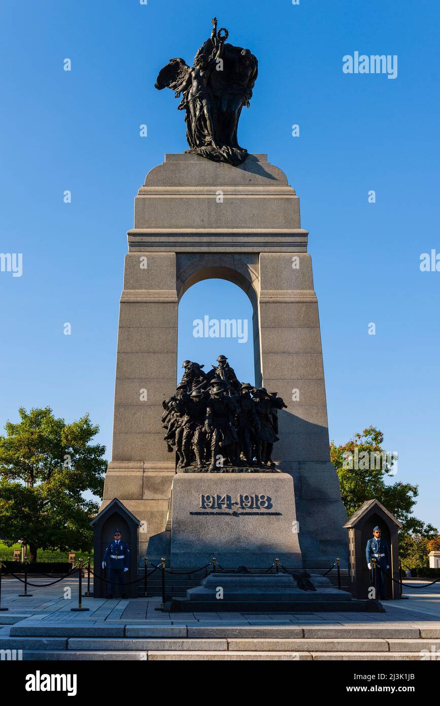 The National War Memorial in Confederation Square, Ottawa, Canada ...