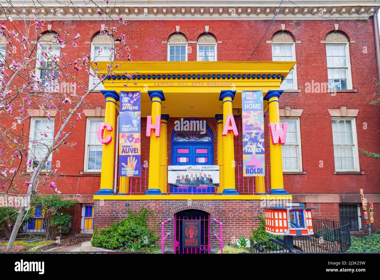 Arts workshop hi-res stock photography and images - Alamy