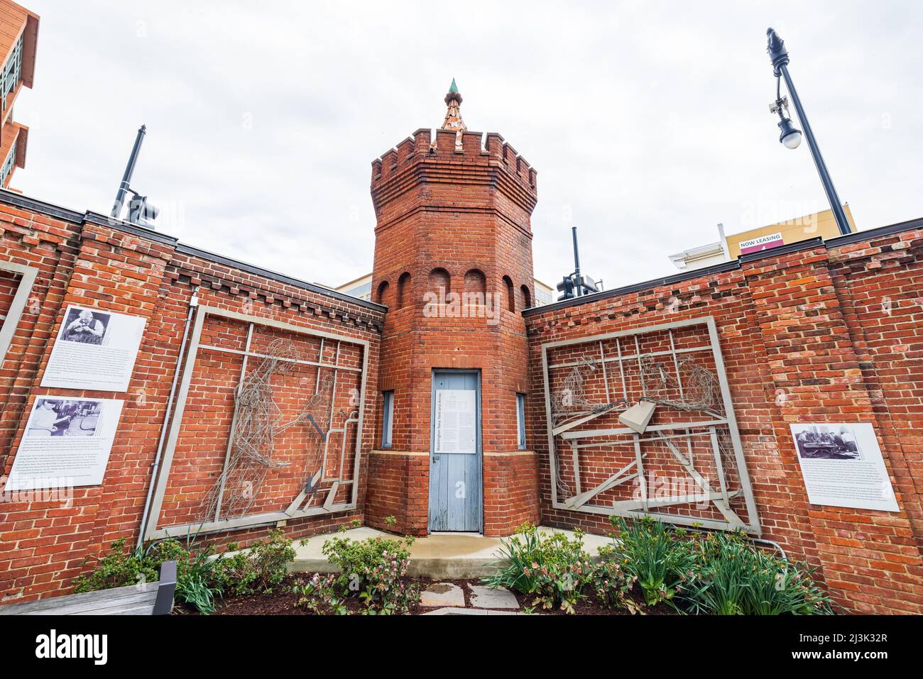 Sentry tower and walls hi-res stock photography and images - Alamy