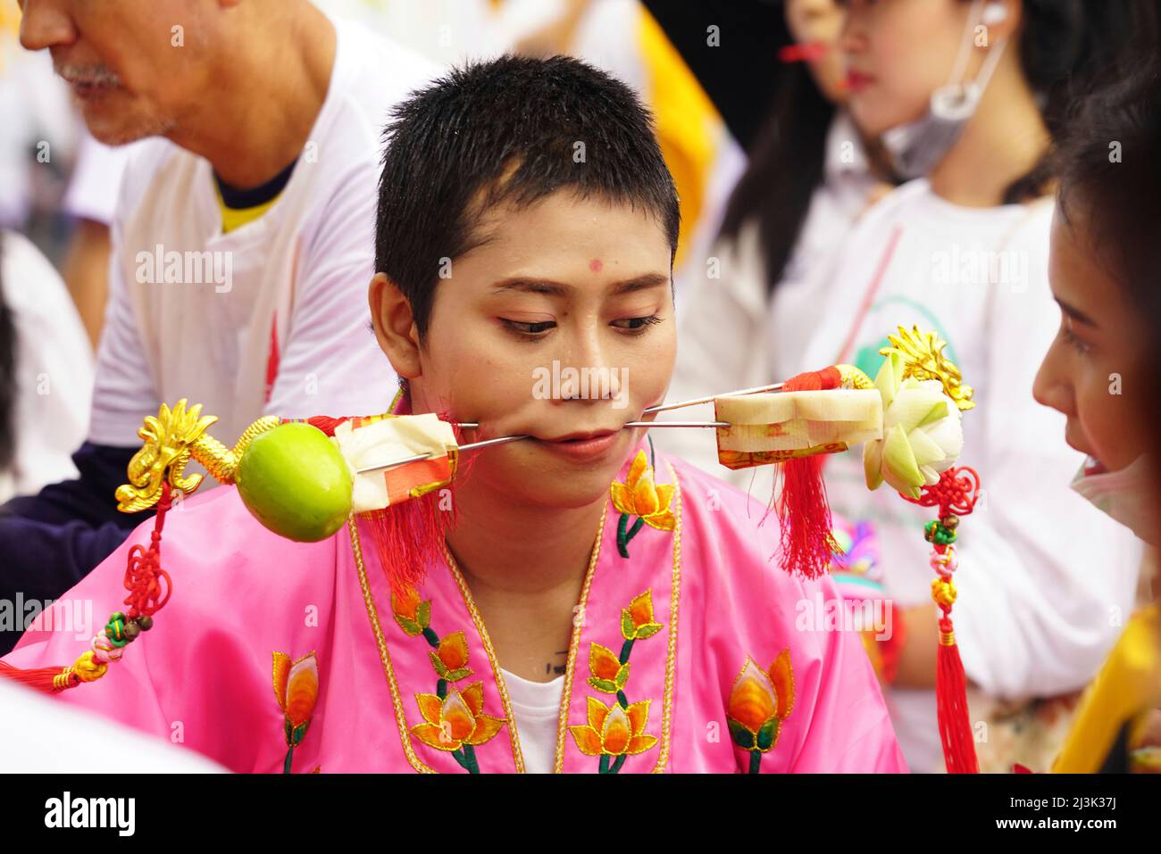 Southeast asian festival hi-res stock photography and images - Alamy