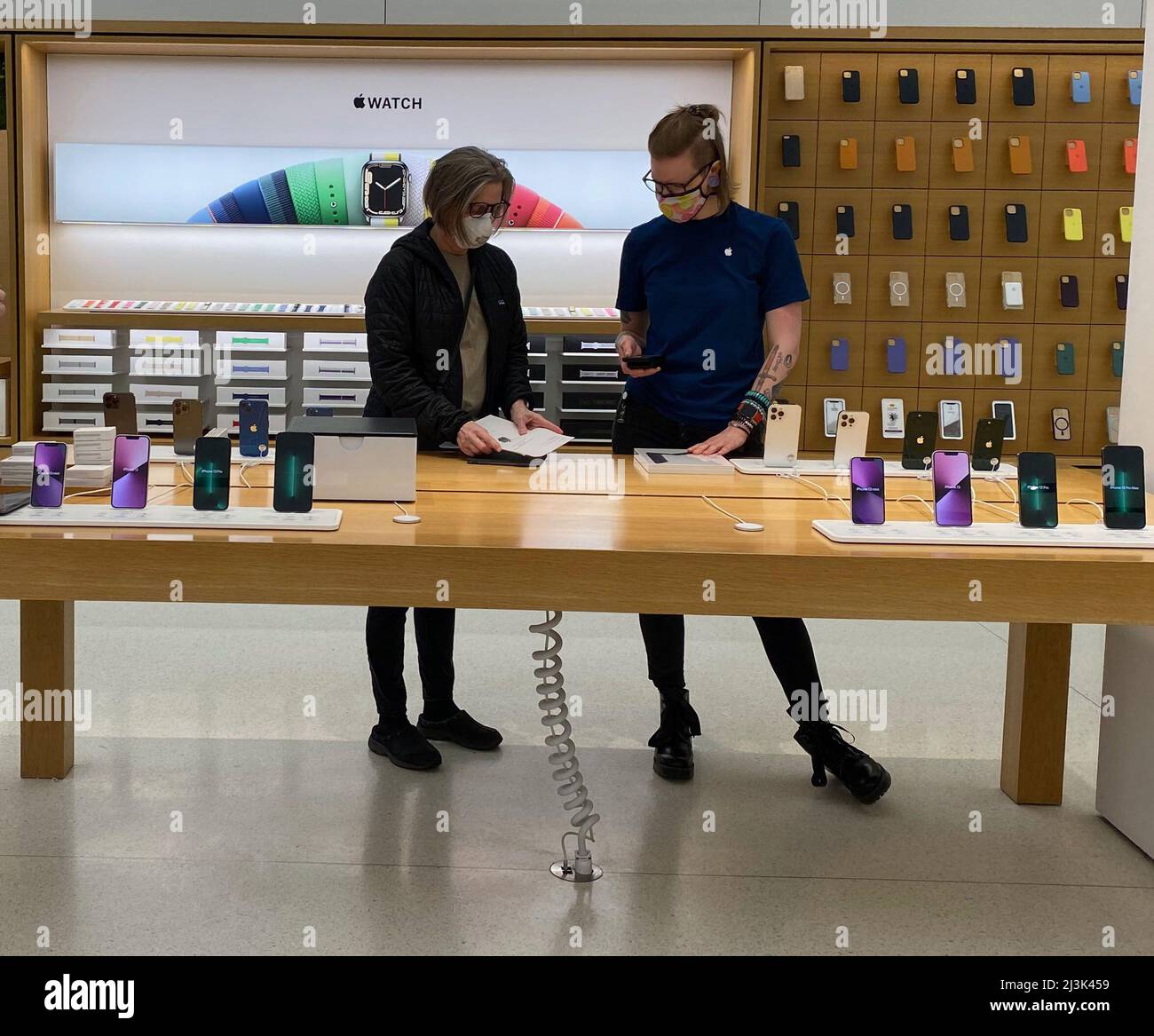 Mayfield mall hi-res stock photography and images - Alamy