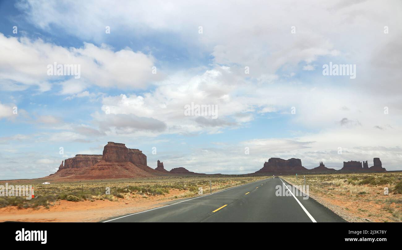 Road 163 through Monument Valley - Utah Stock Photo - Alamy