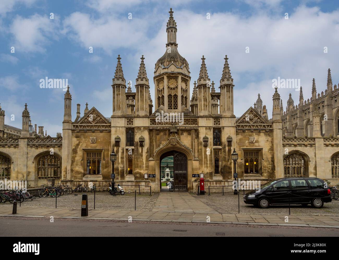 Kings college university cambridge hi-res stock photography and images ...