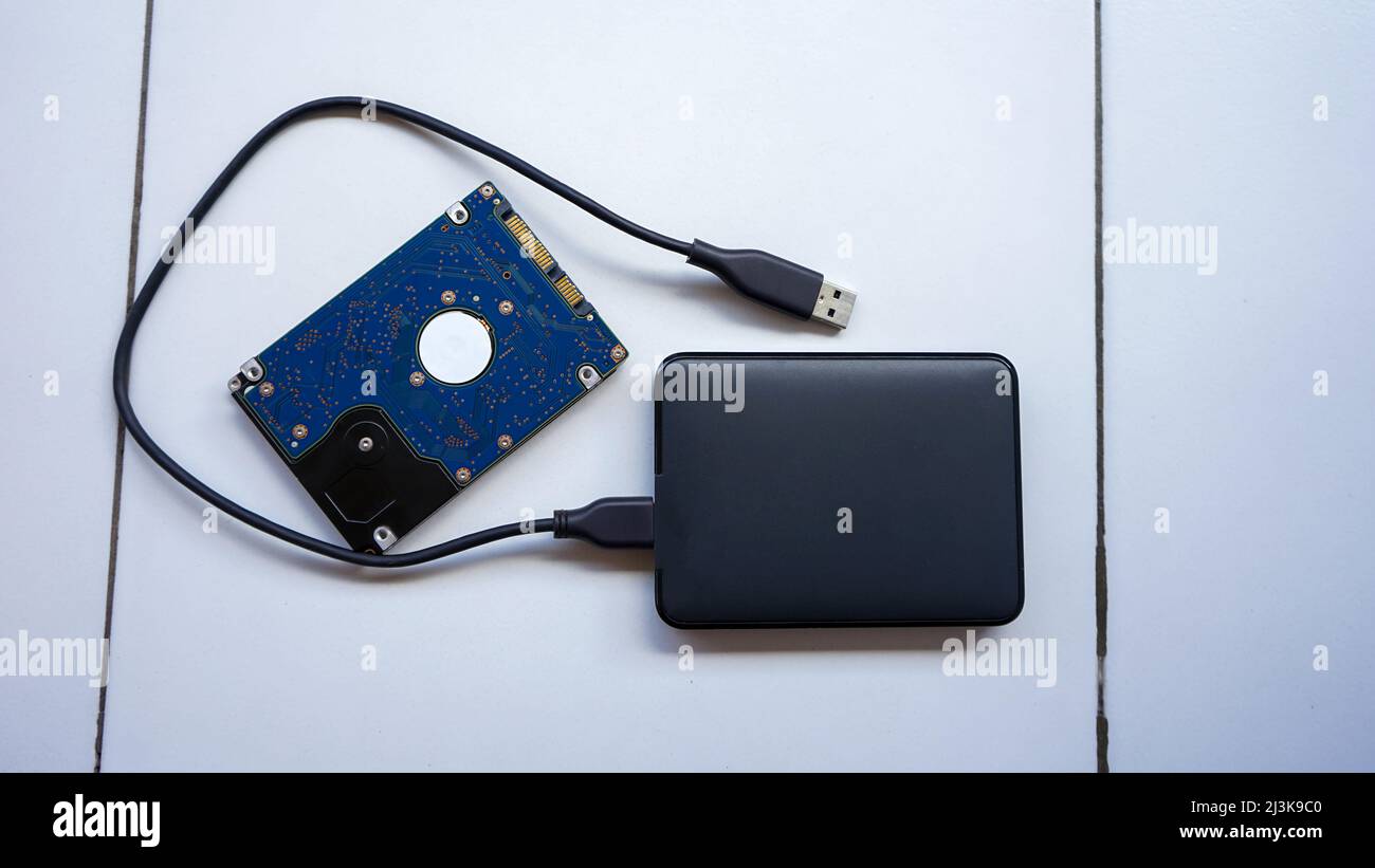 Seagate external hard drive hi-res stock photography and images - Alamy