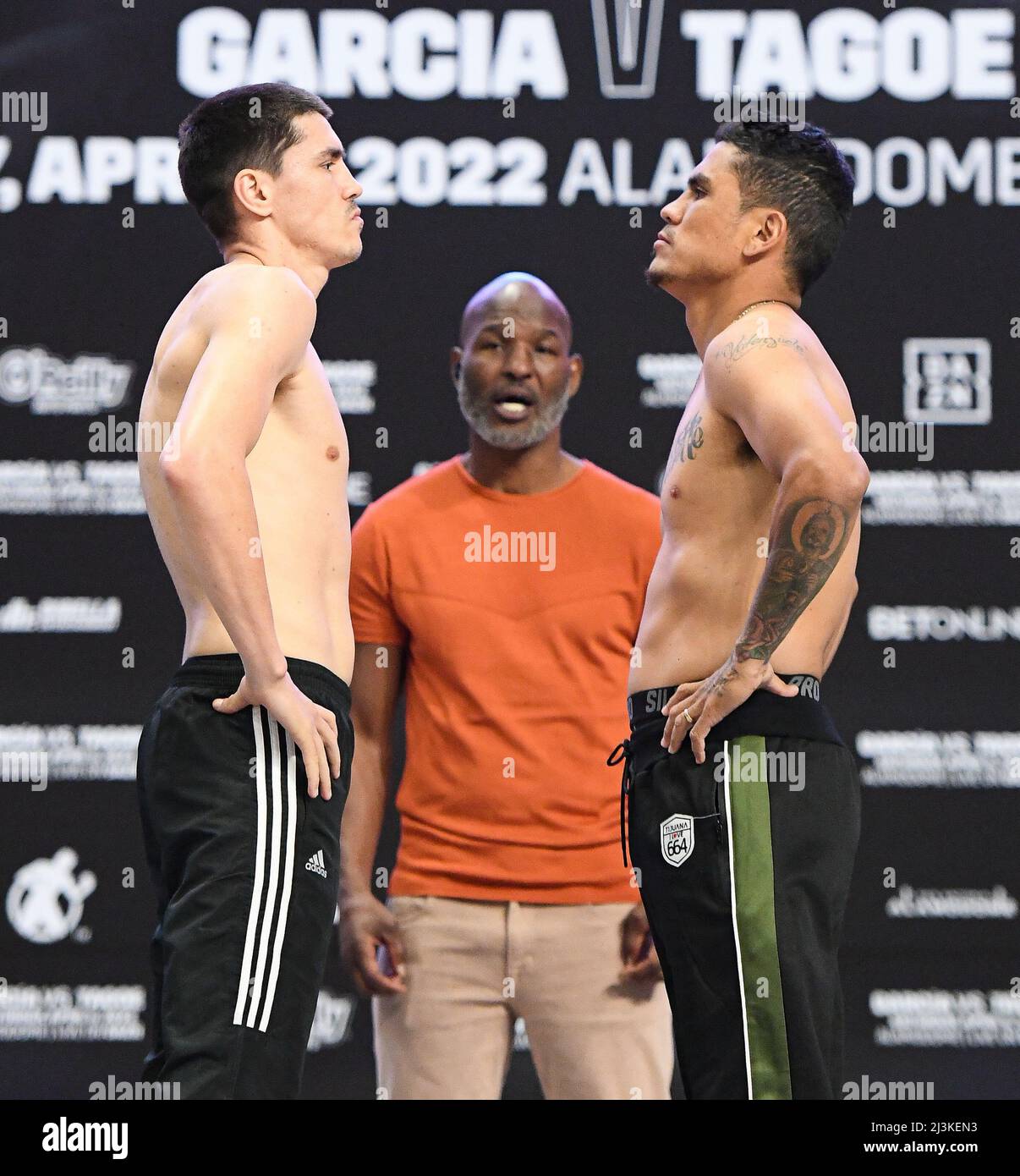 Texas, USA. 08th Apr, 2022. SAN ANTONIO, TX - APRIL 8: (L-R) Patrick ...