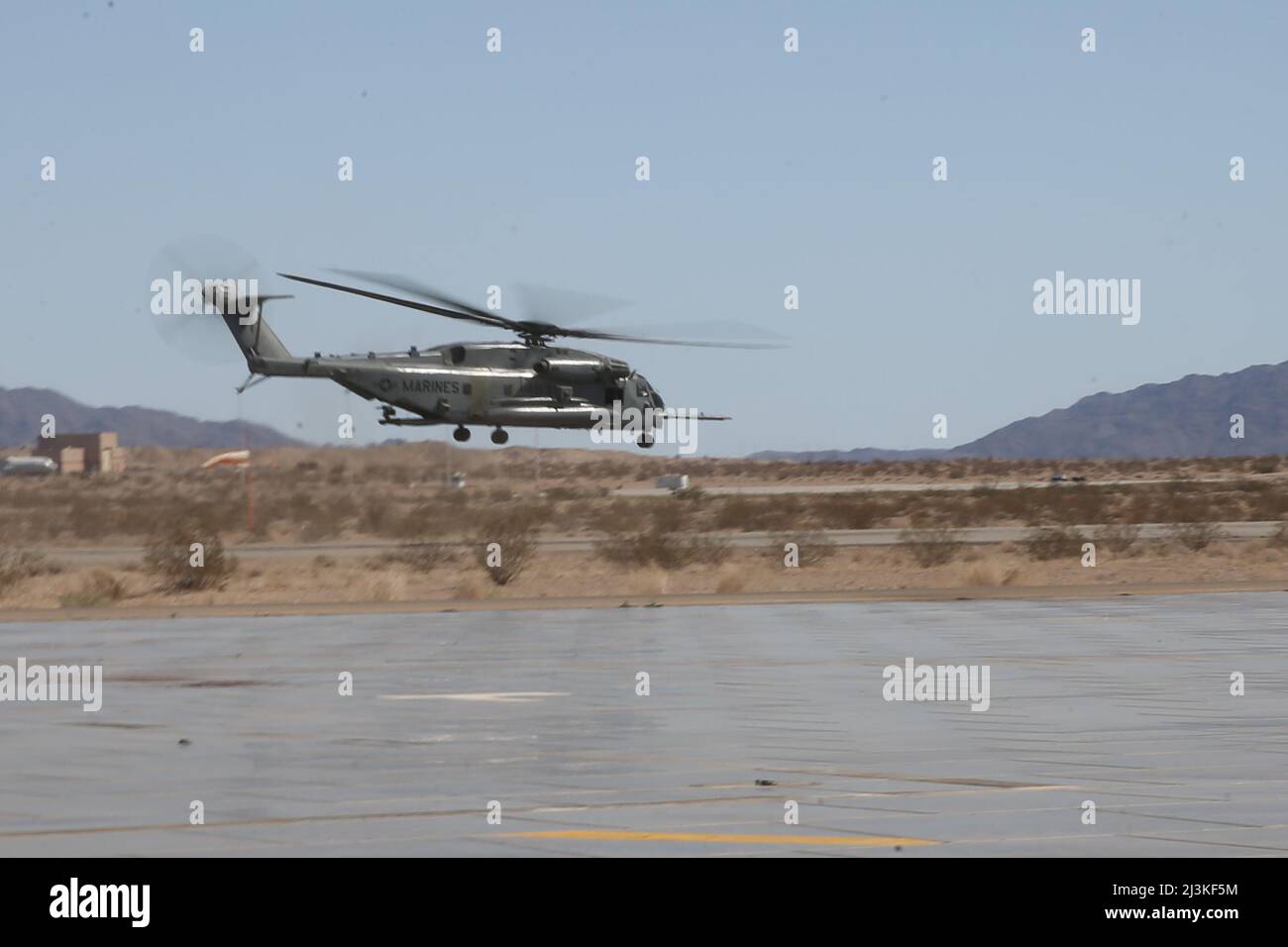A U.S. Marine Corps CH-53E Super Stallion with 1st Battalion, 2d Marine ...