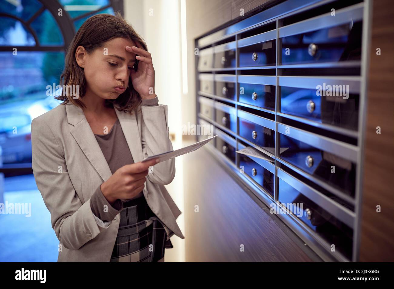 Number received hi-res stock photography and images - Alamy