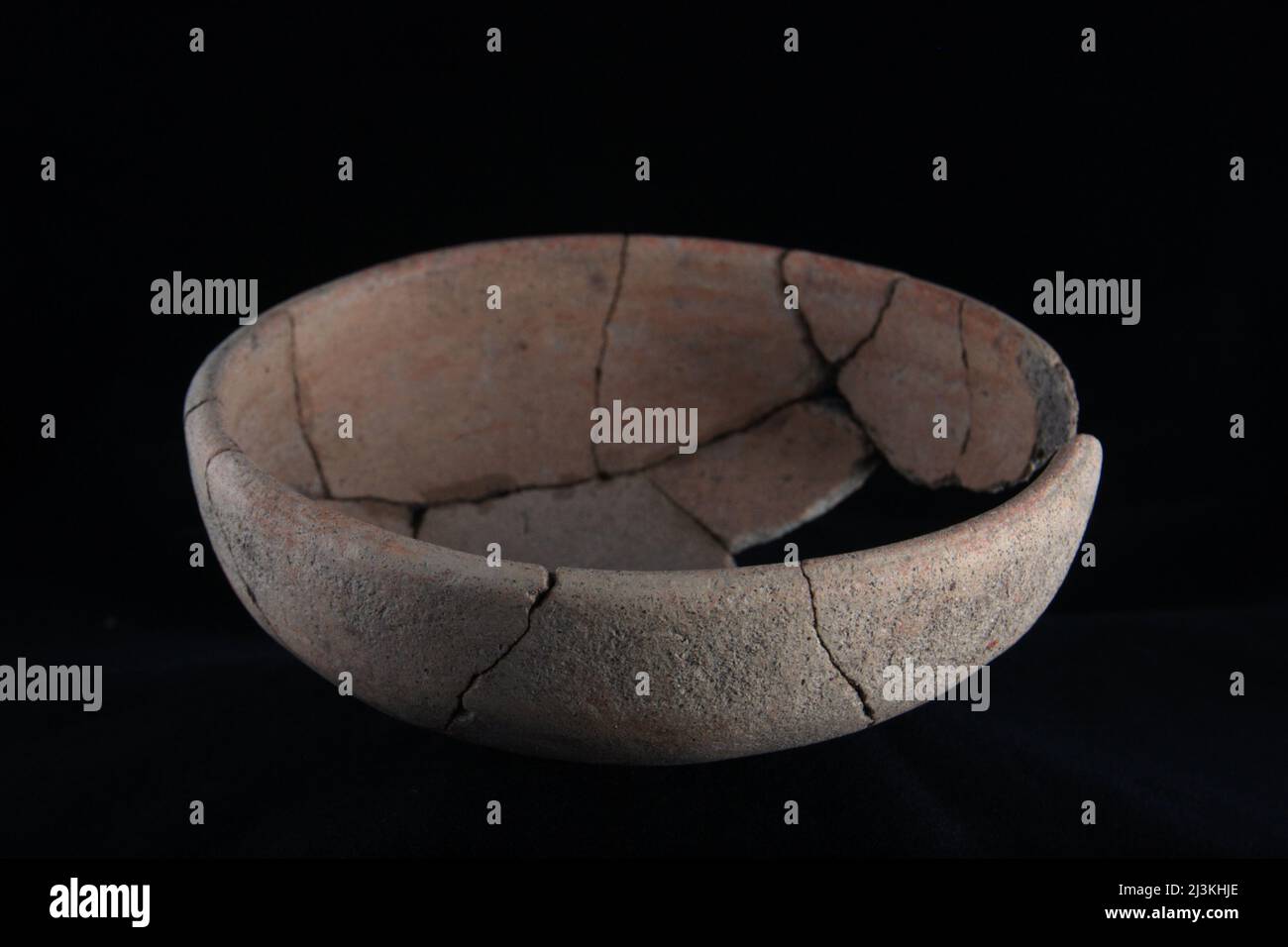 Pottery from pre-historic periods of Indonesia that was found in ...