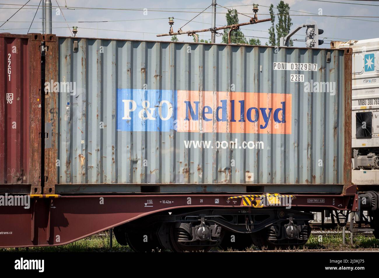 Nedlloyd logo hi-res stock photography and images - Alamy