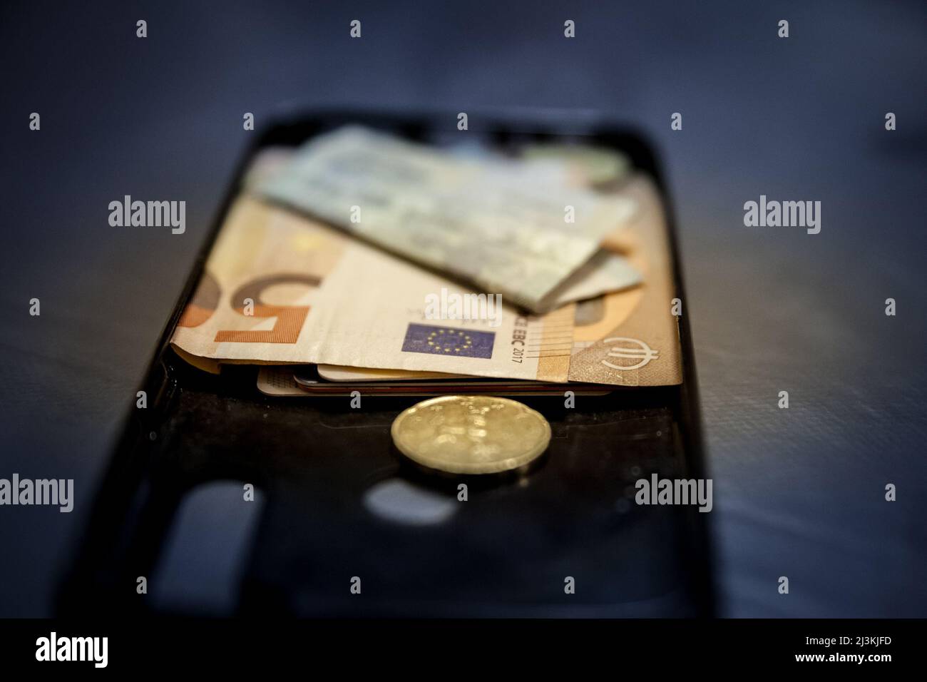 Folded 50 euro banknote hi-res stock photography and images - Alamy