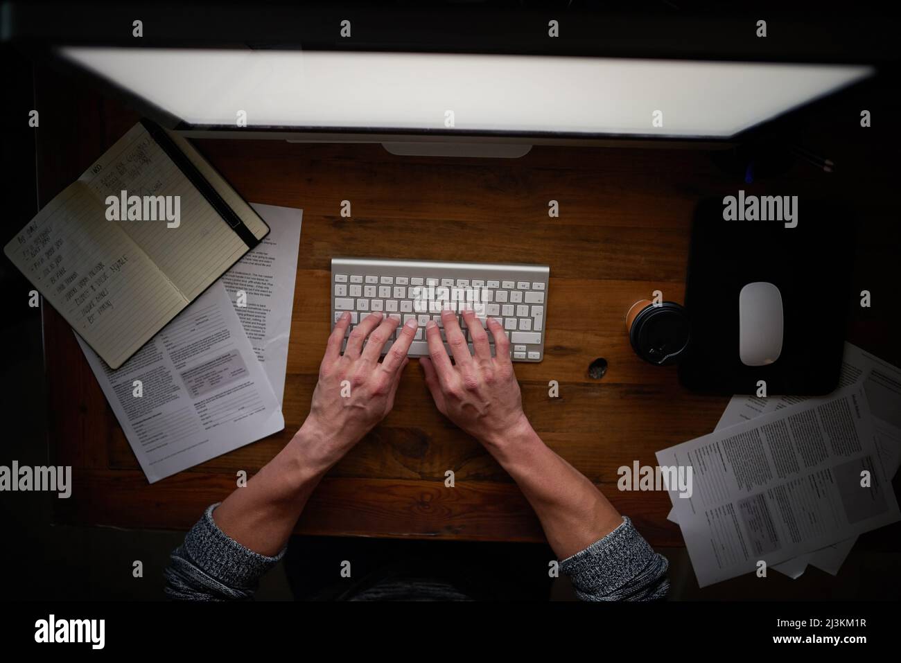 Adult men alone hi-res stock photography and images - Alamy