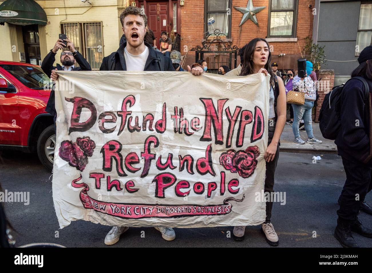 Housing advocates and unhoused New Yorkers protest against the clearing ...