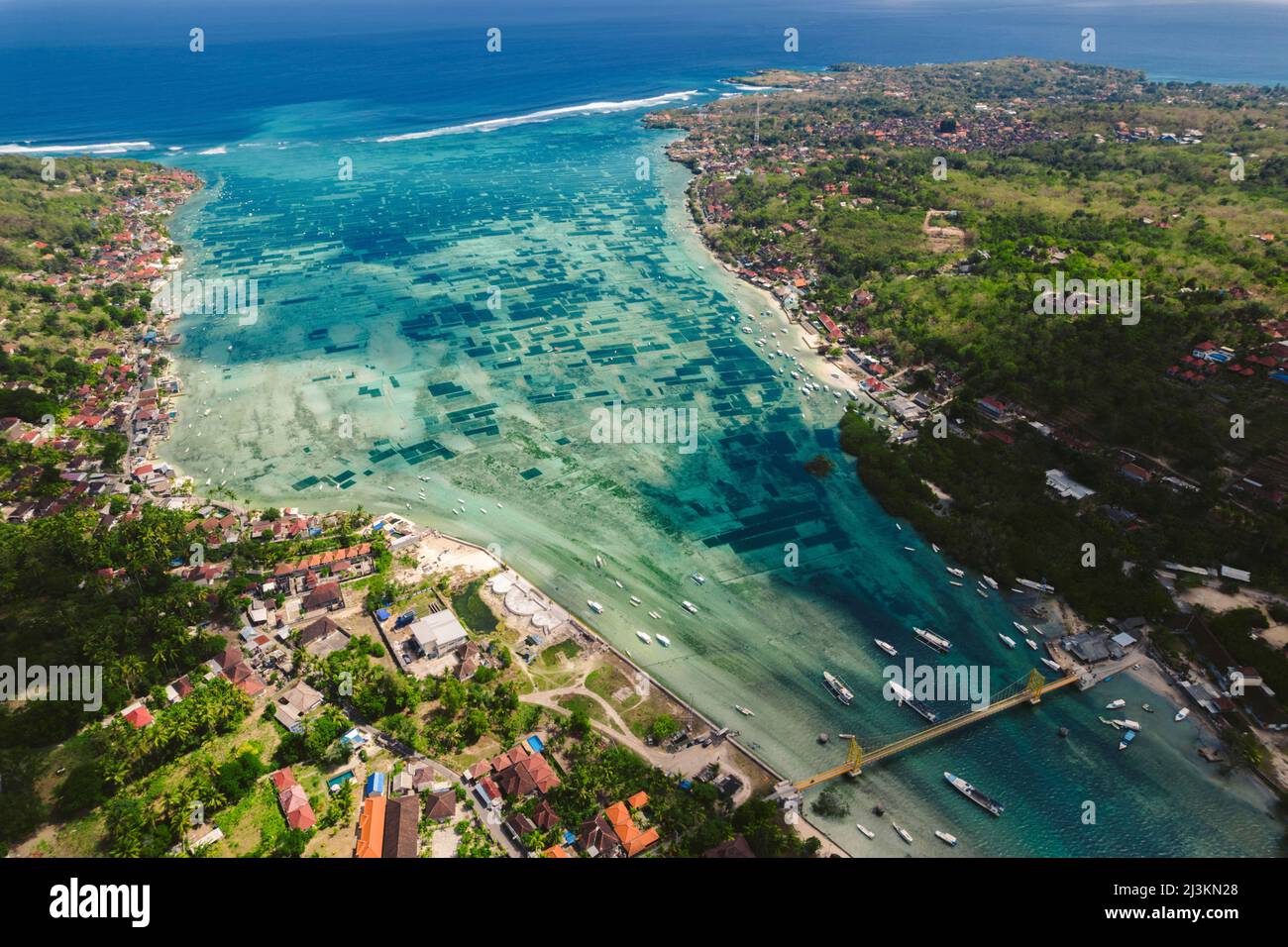 Aerial of the waterway and the iconic Yellow Bridge connecting Nusa ...