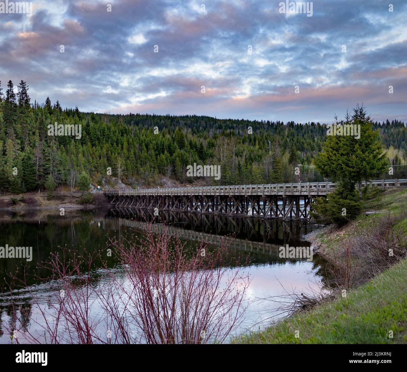 British columbia interior hi-res stock photography and images - Alamy
