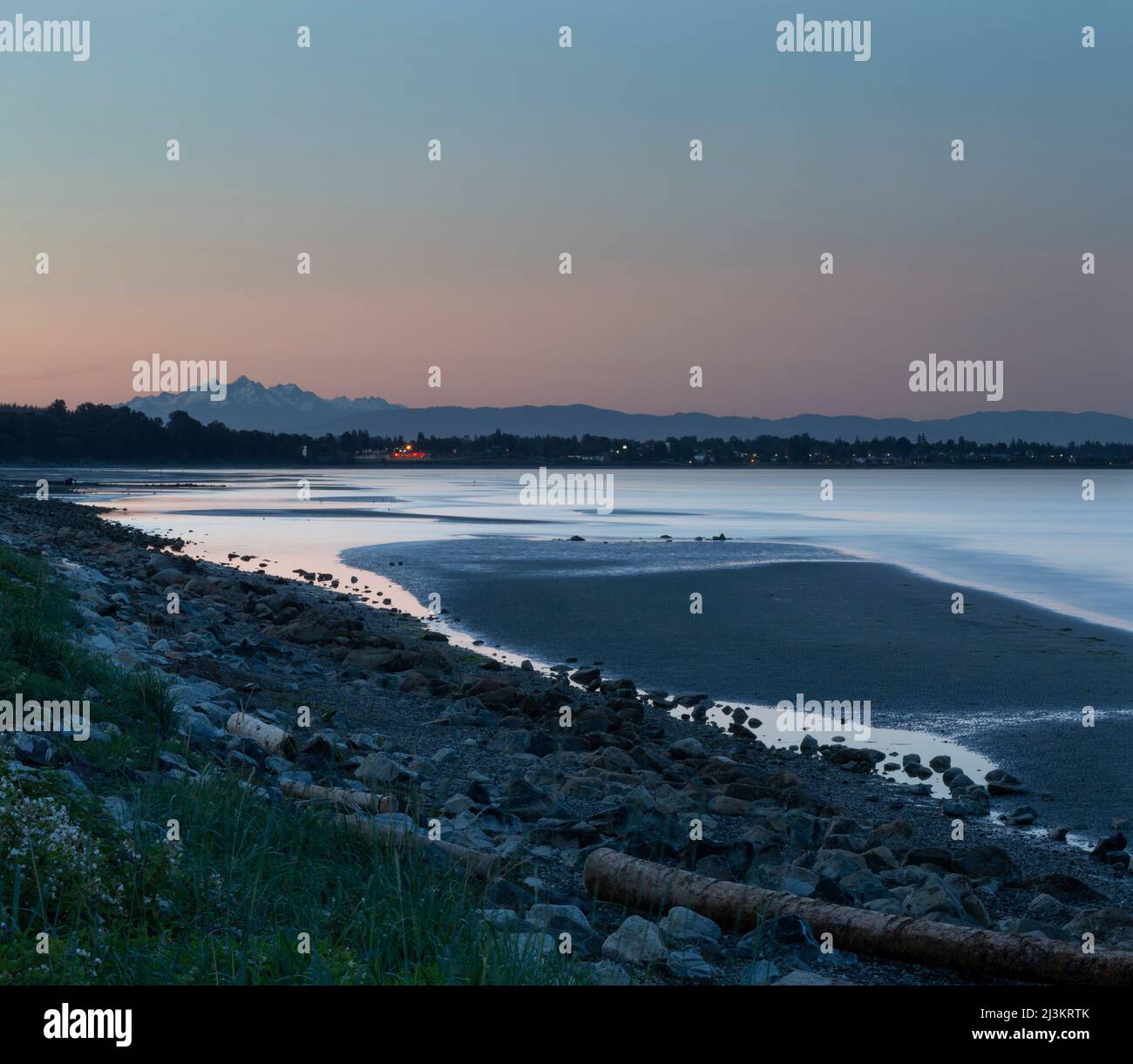 White rock promenade in hi-res stock photography and images - Alamy