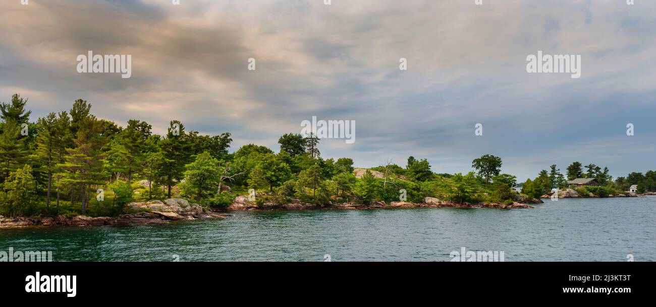 Island border hi-res stock photography and images - Alamy