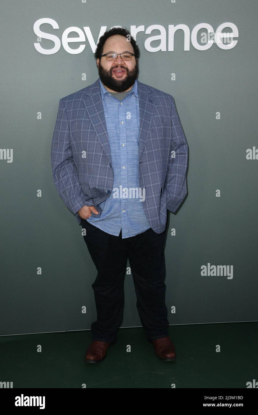 Los Angeles, USA. 08th Apr, 2022. Zach Cherry attends the season finale ...