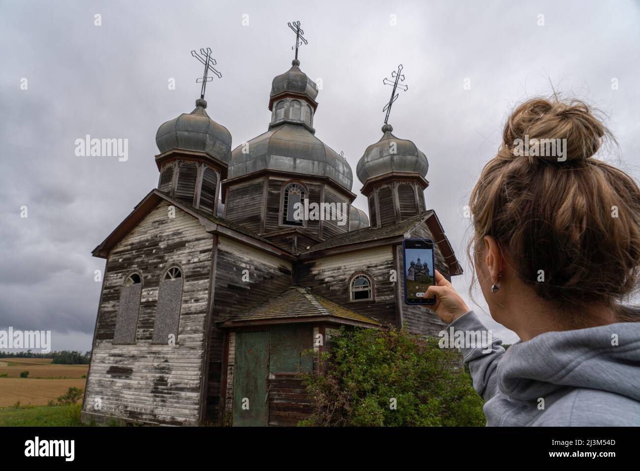 Woman canada rural hi-res stock photography and images - Alamy